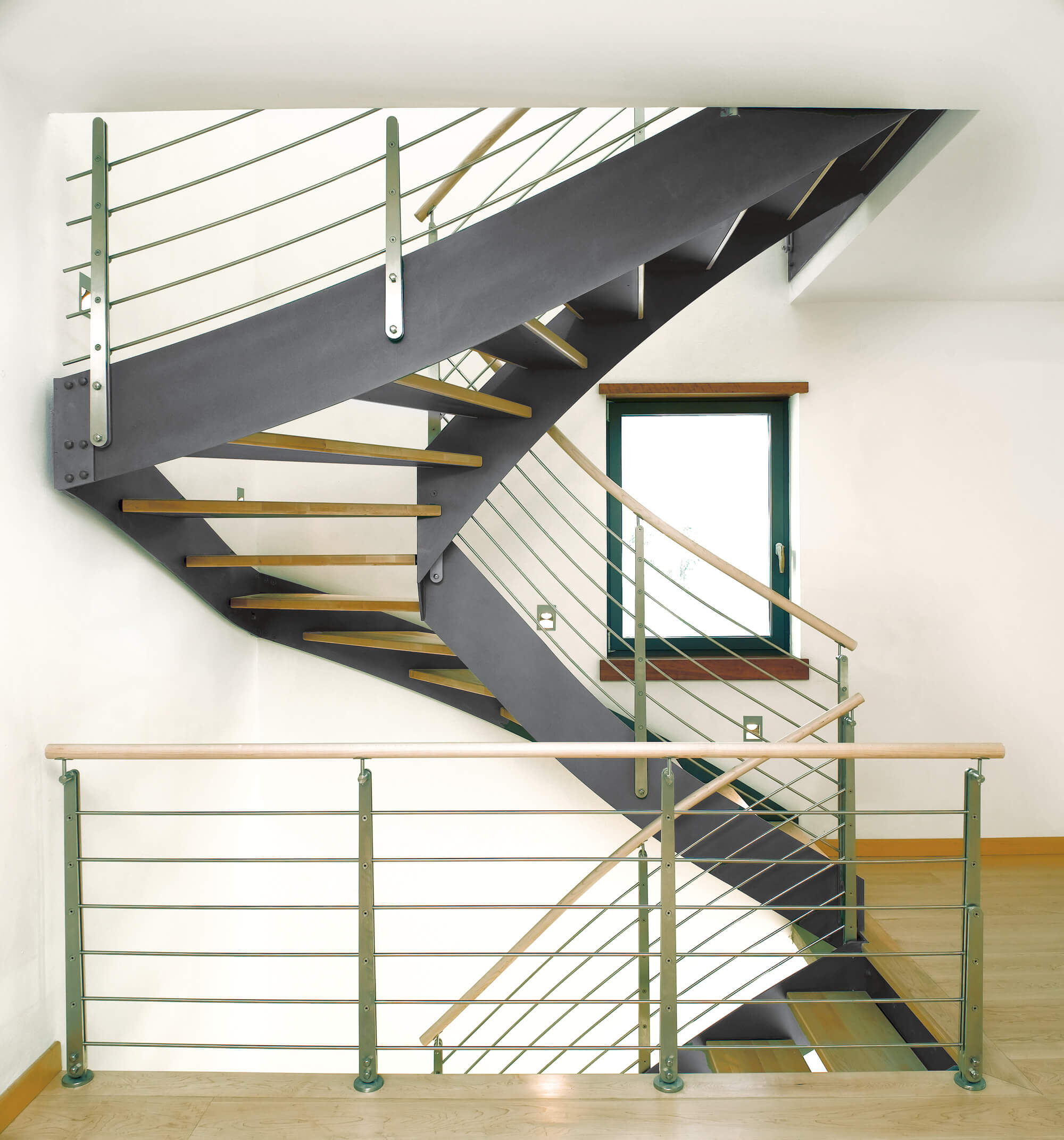 Plate stringers from the Sarntal valley