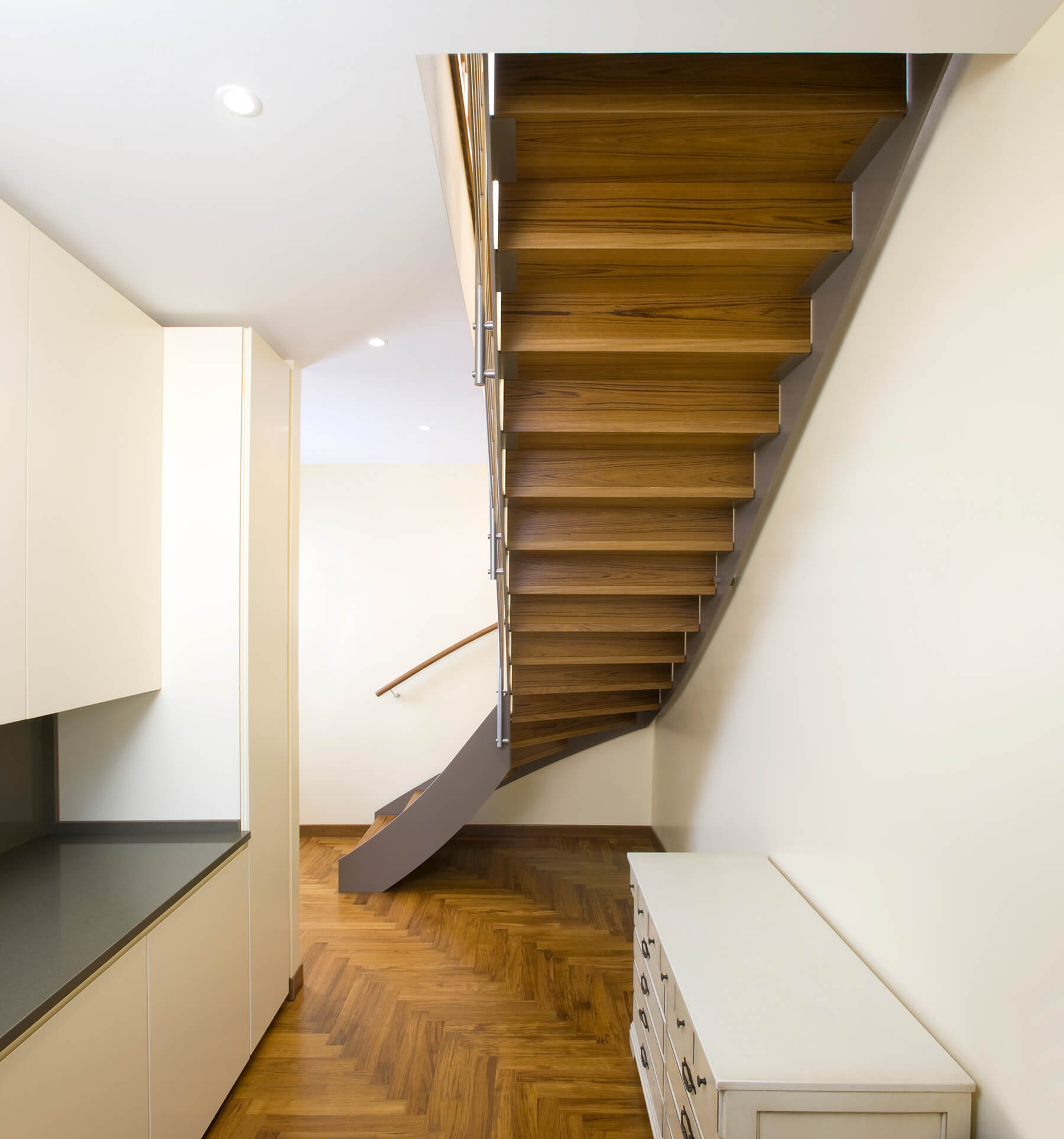 Plate stringers from the Sarntal valley